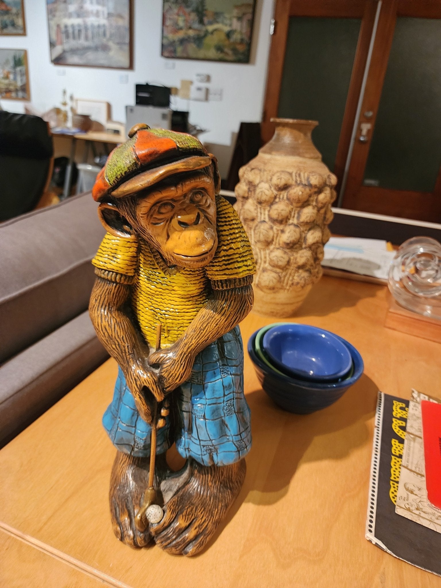 Chimp Playing Golf - Progressive Art Products – MCMODSTORE
