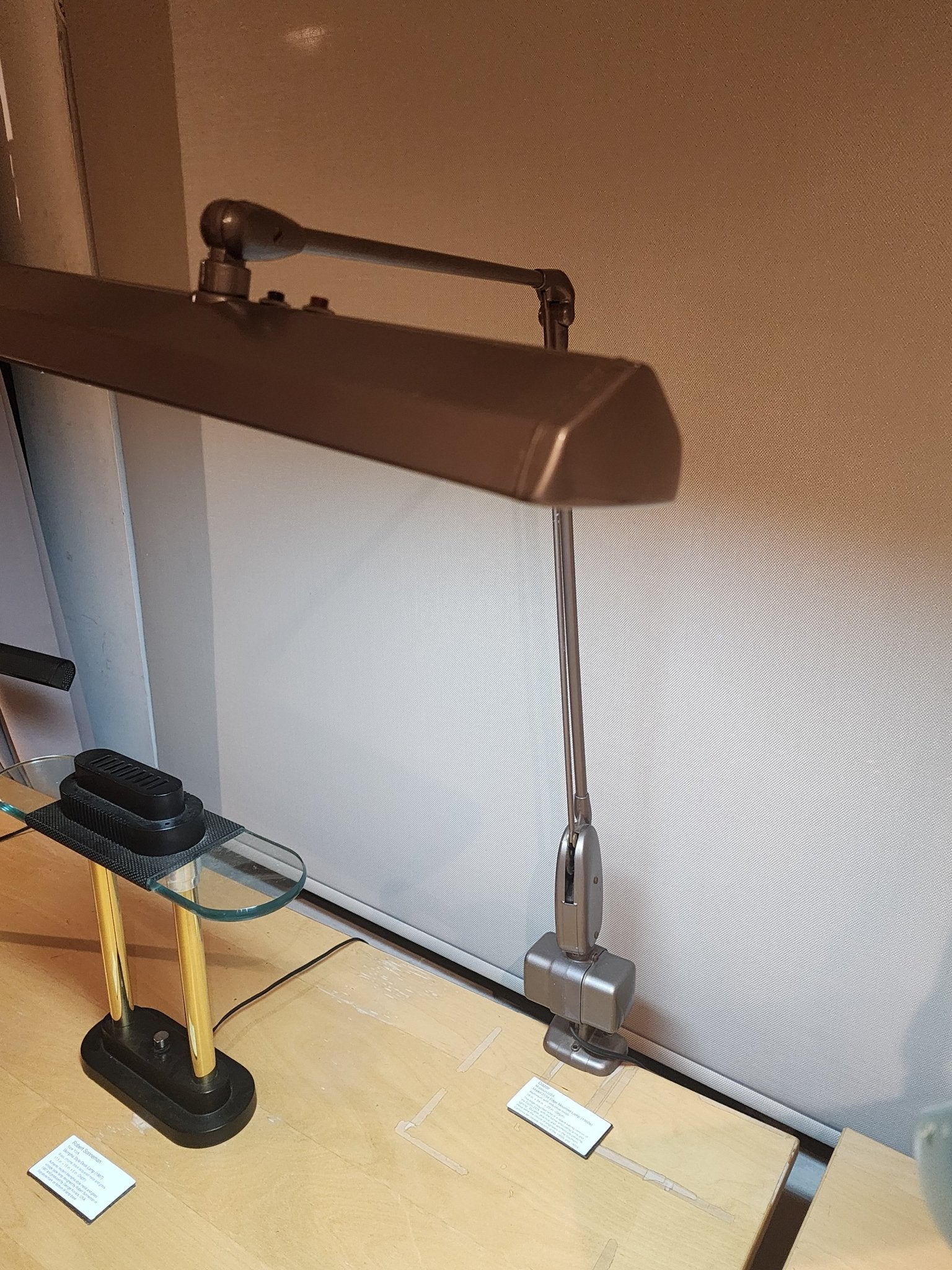 Dazor Model 2134 Edge-Mounted Lamp (1960s) – MCMODSTORE